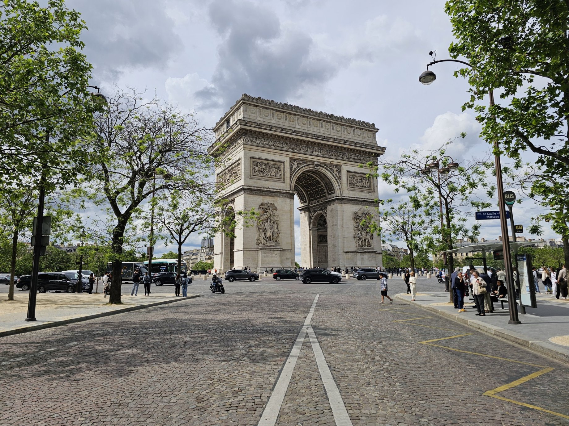 Víťazný oblúk, Paríž - všetko, čo potrebujete vedieť